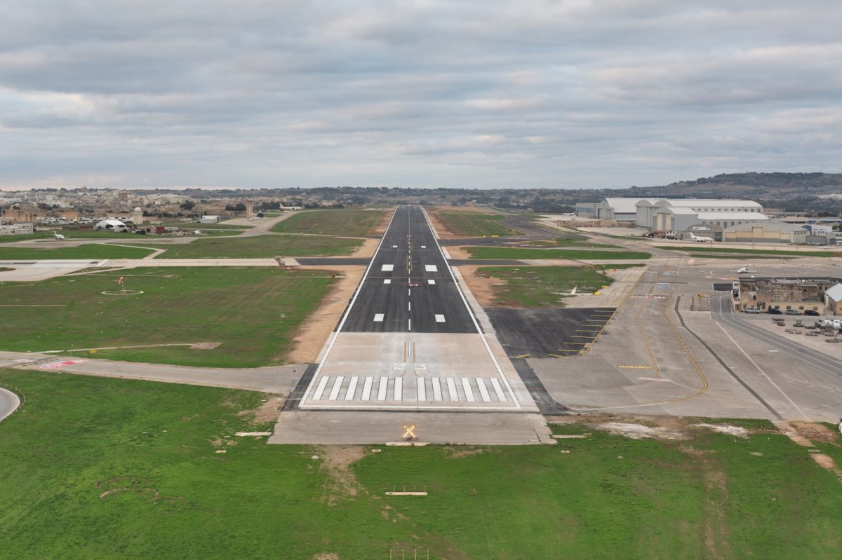 Malta International Airport finalises resurfacing of secondary runway