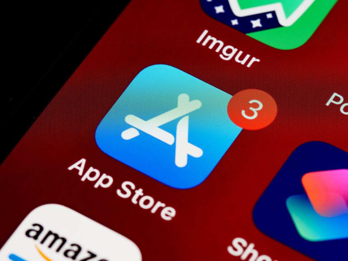 Apple faces gigantic EU fine over App Store rules